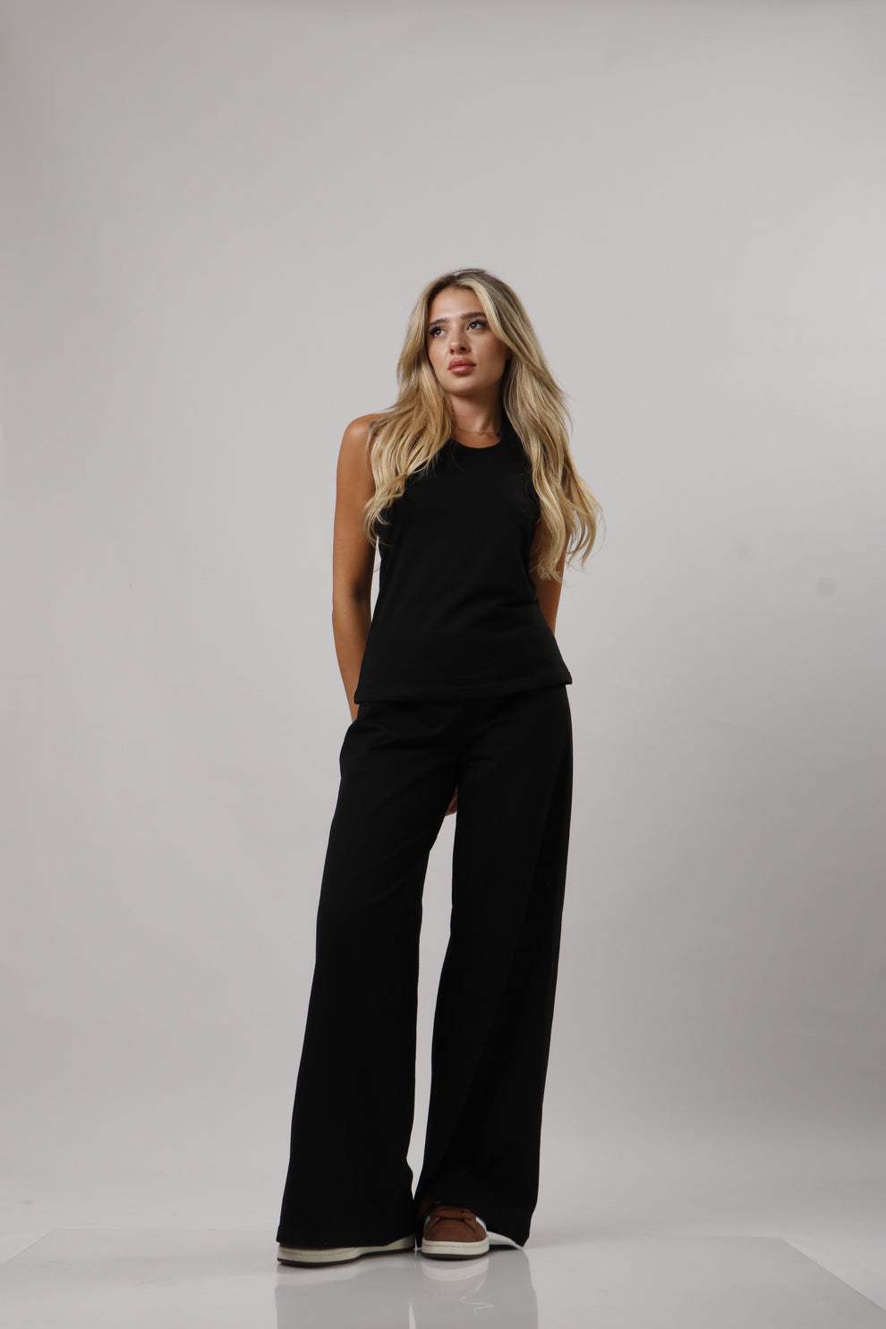 Halter neck cotton set – The Walkers